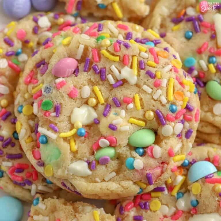 Easter Cookies {So Easy!} - Celebrating Sweets