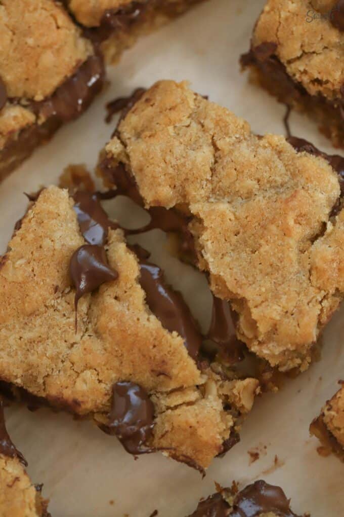 Nutella Cookie Bars {So Easy} - Celebrating Sweets